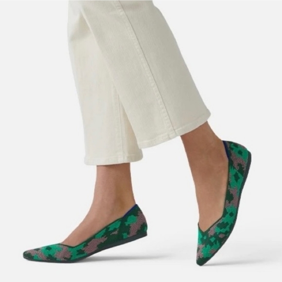 Rothy's | Shoes | Limited Edition Rothys The Point Botanicamo Green ...